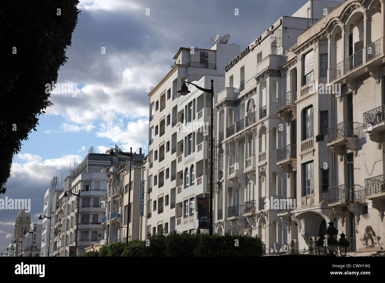 Centre ville de tunis Banque de photographies et d’images à haute ...
