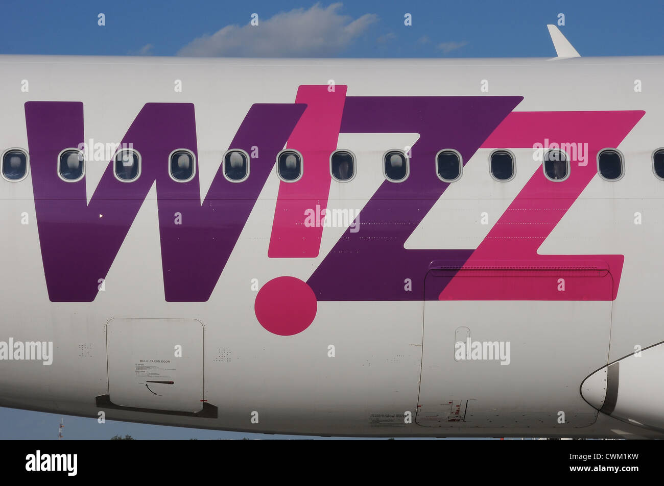 Wizz air logo Banque de photographies et d’images à haute résolution ...