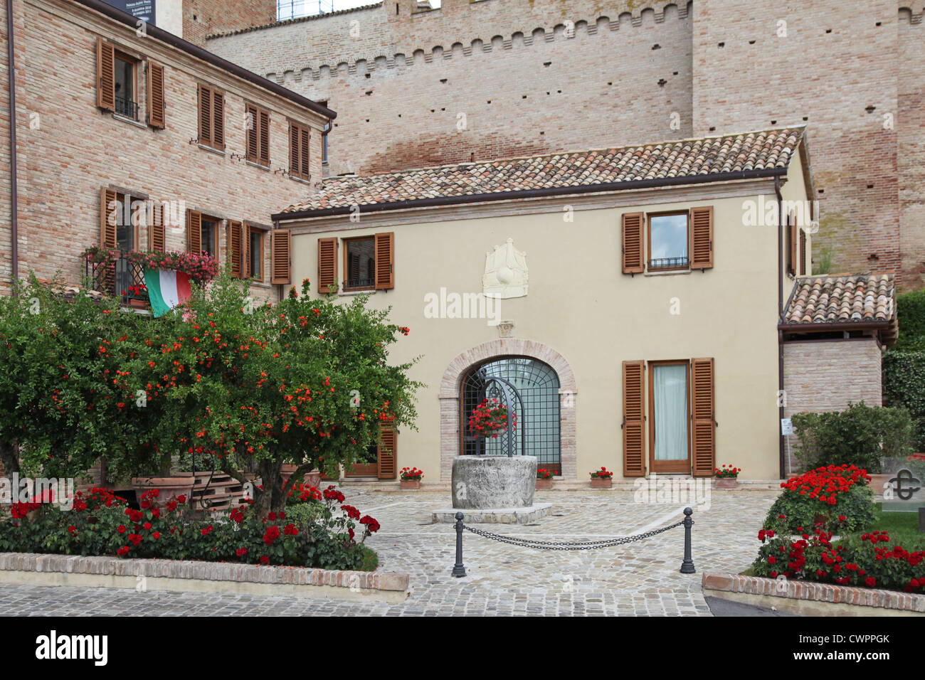 Château de gradara Banque de photographies et d’images à haute ...