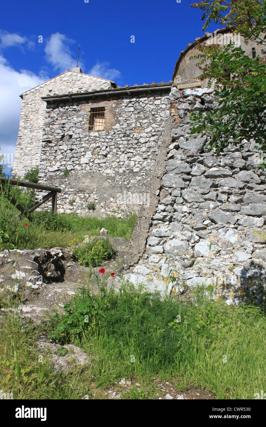Ancient cloister Banque de photographies et d’images à haute résolution ...
