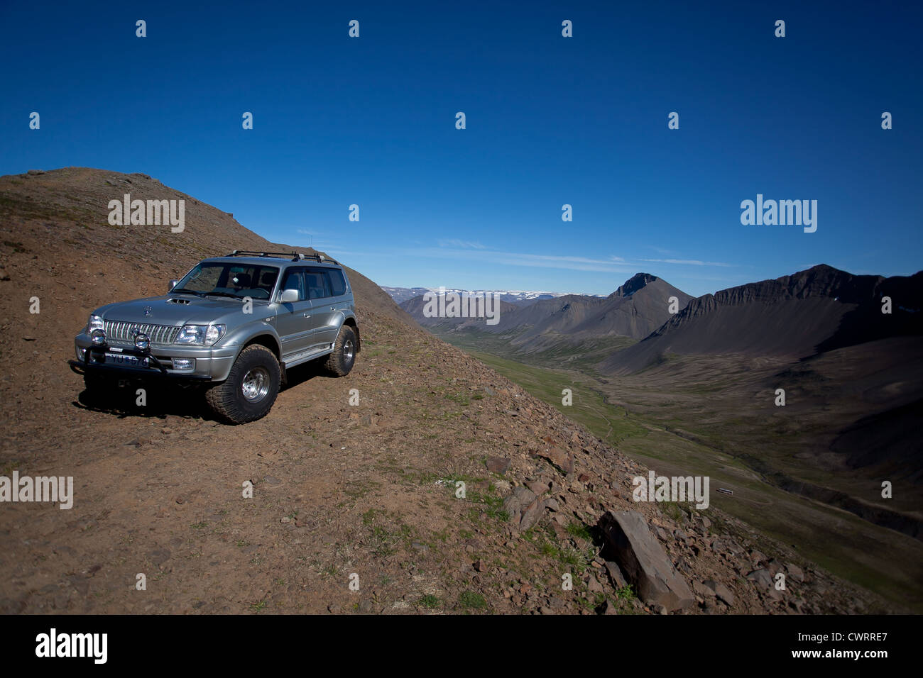 4x4 car Banque de photographies et d’images à haute résolution - Alamy