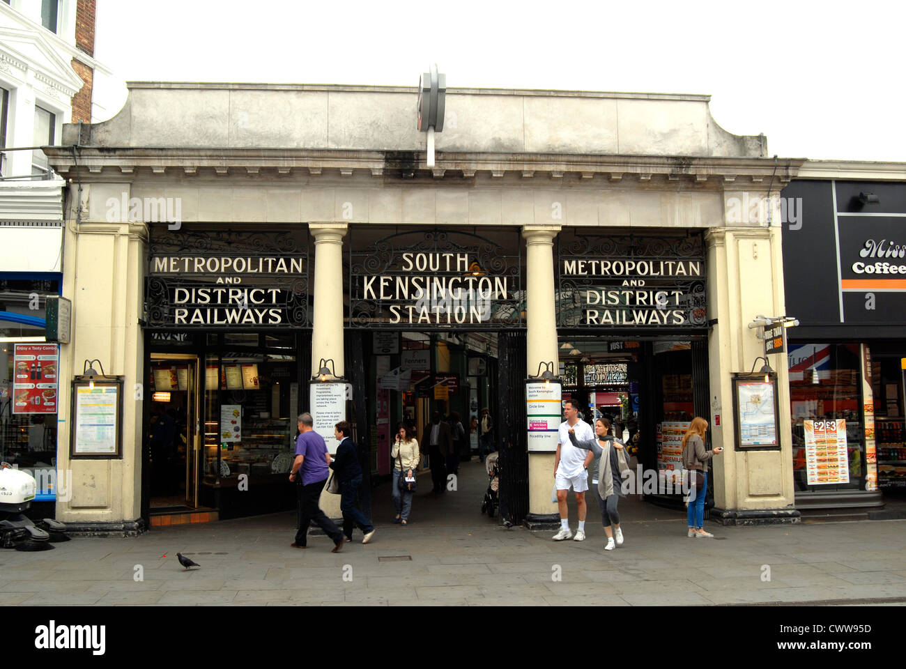 South kessington Banque de photographies et d’images à haute résolution ...