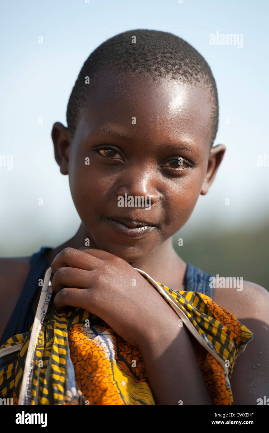 Filles rwandaises Banque de photographies et d’images à haute ...