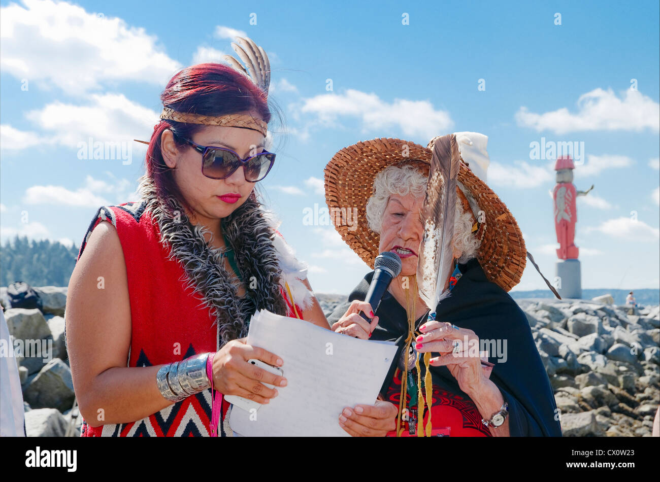 Indigenous welcoming ceremony Banque de photographies et d’images à ...