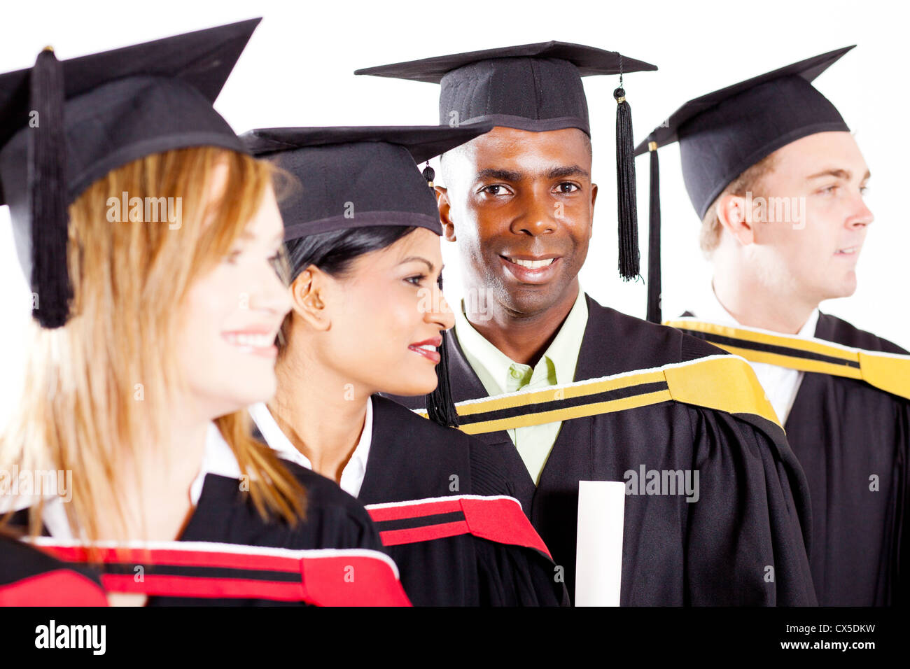 Groupe de diplômés diversifiés à l'obtention du diplôme Photo Stock - Alamy