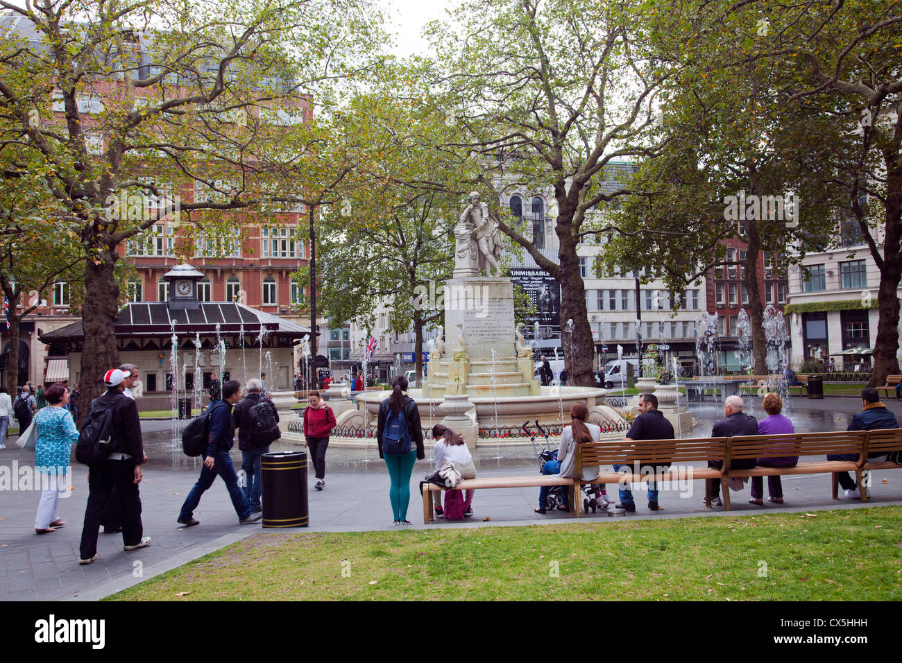 Leicester square gardens Banque de photographies et d’images à haute ...