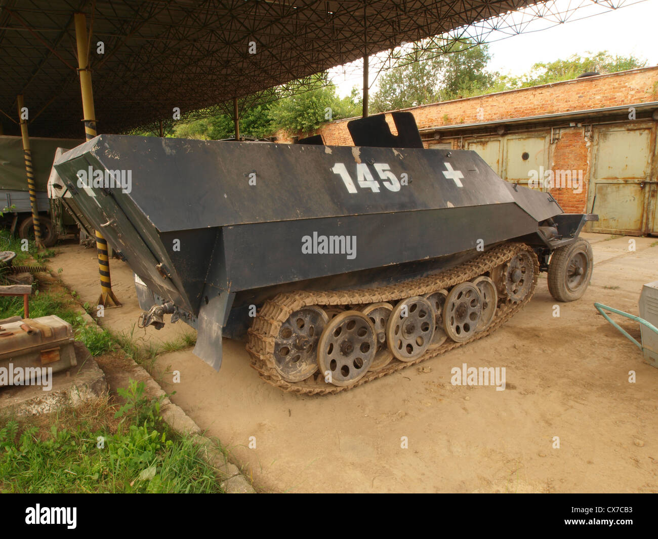 Sdkfz 251 tatra ot 810 Banque de photographies et d’images à haute ... Sdkfz 251 tatra ot 810 Banque de photographies et d’images à haute ...
