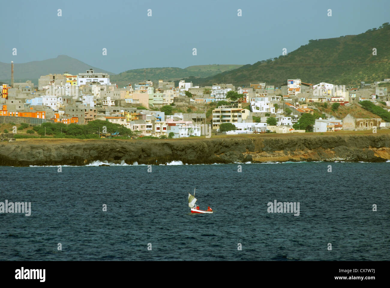 Praia, Santiago, Cap Vert. Construction rapide se produit dans la ...