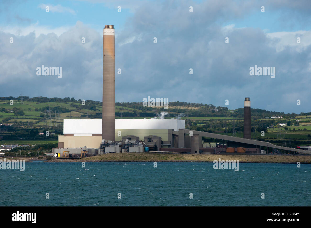 Kilroot power station carrickfergus Belfast Lough en Irlande du Nord ...