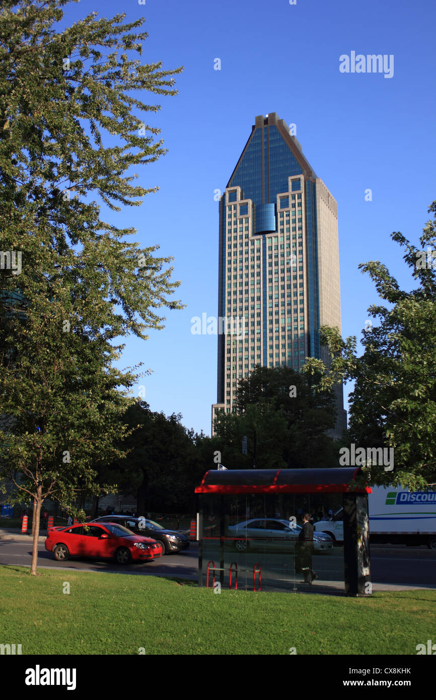 Montreal gratte ciel Banque de photographies et d’images à haute ...