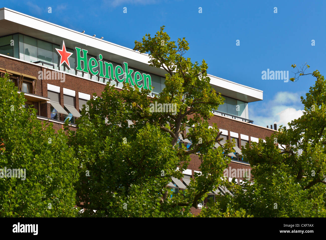 Heineken building Banque de photographies et d’images à haute ...