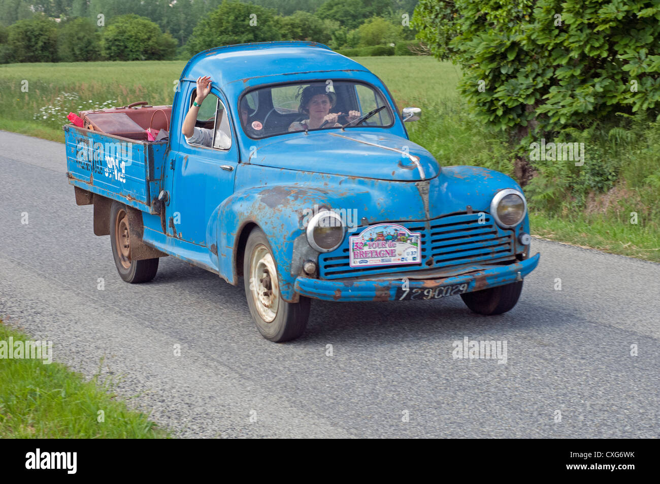 Peugeot 203 Pick Up Banque d'image et photos - Alamy