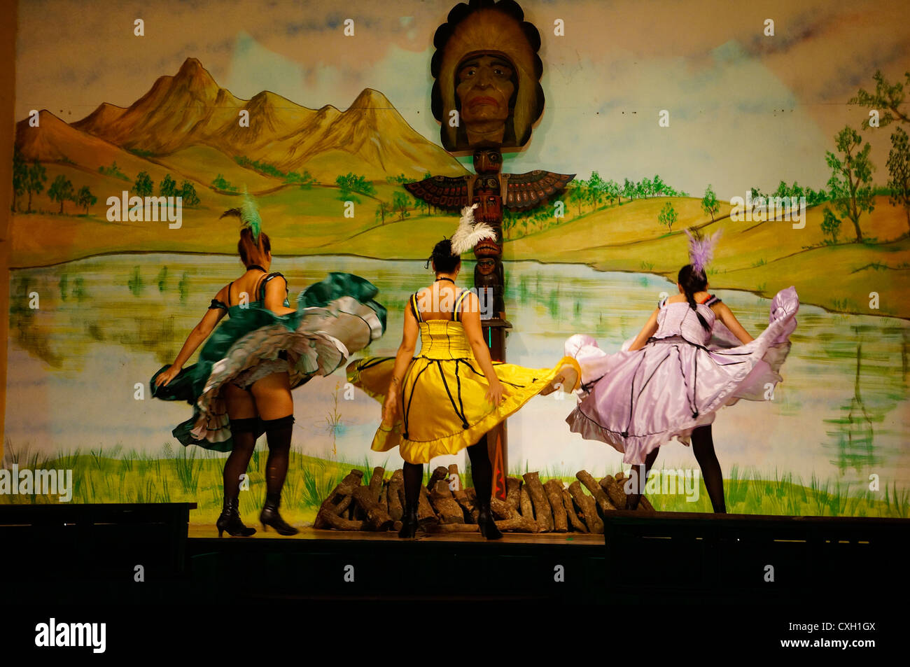 Saloon bar western Banque de photographies et d’images à haute ...