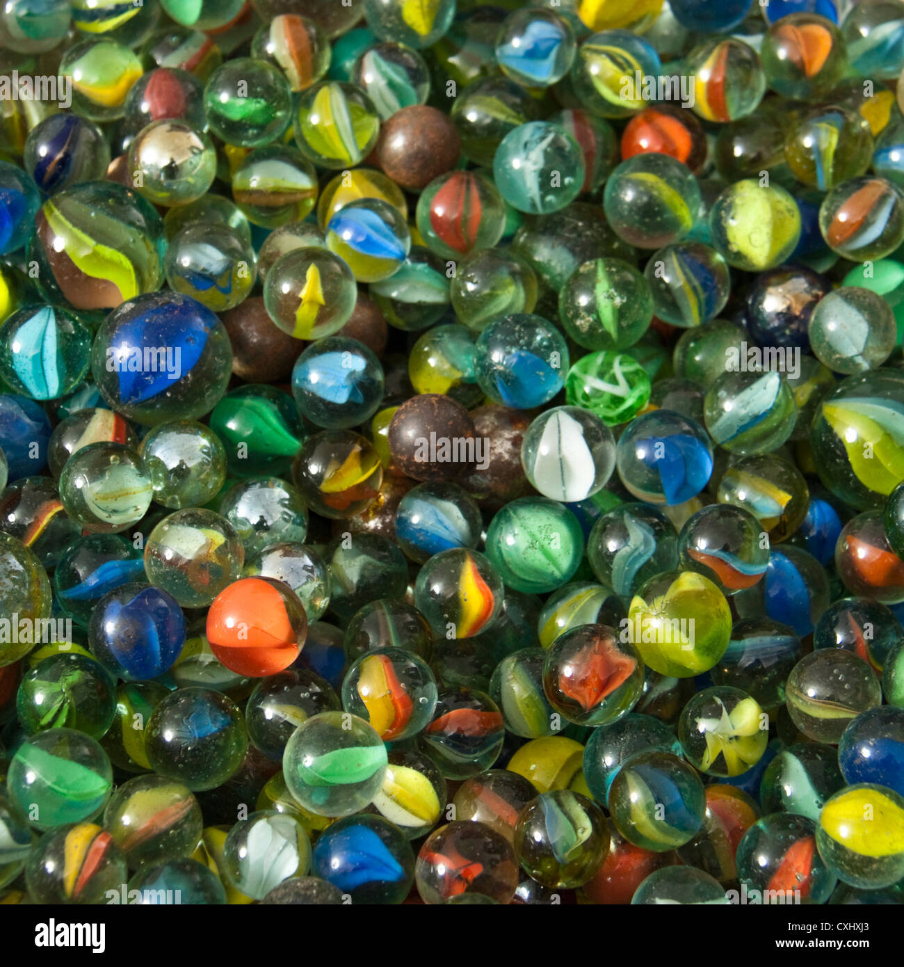 Billes En Verre Banque d'image et photos - Alamy
