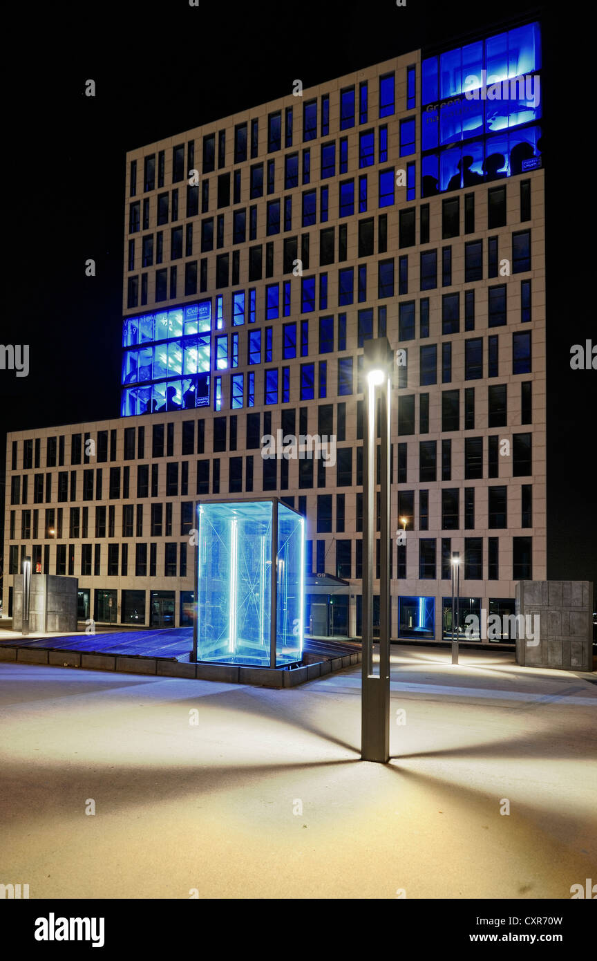 Immeuble nuit Banque de photographies et d’images à haute résolution ...