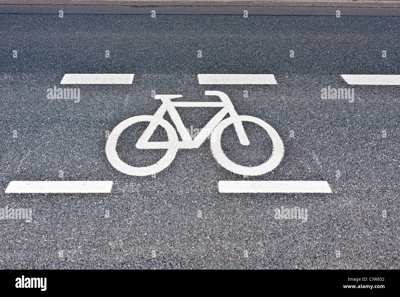 Les pictogrammes, piste cyclable Photo Stock - Alamy