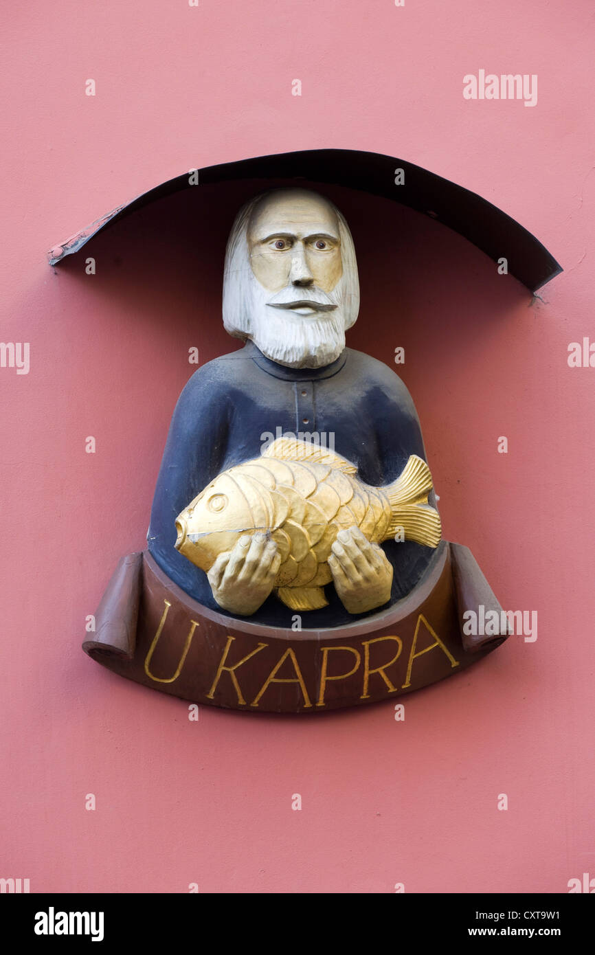 Poisson avec prague de poisson Banque de photographies et d’images à ...
