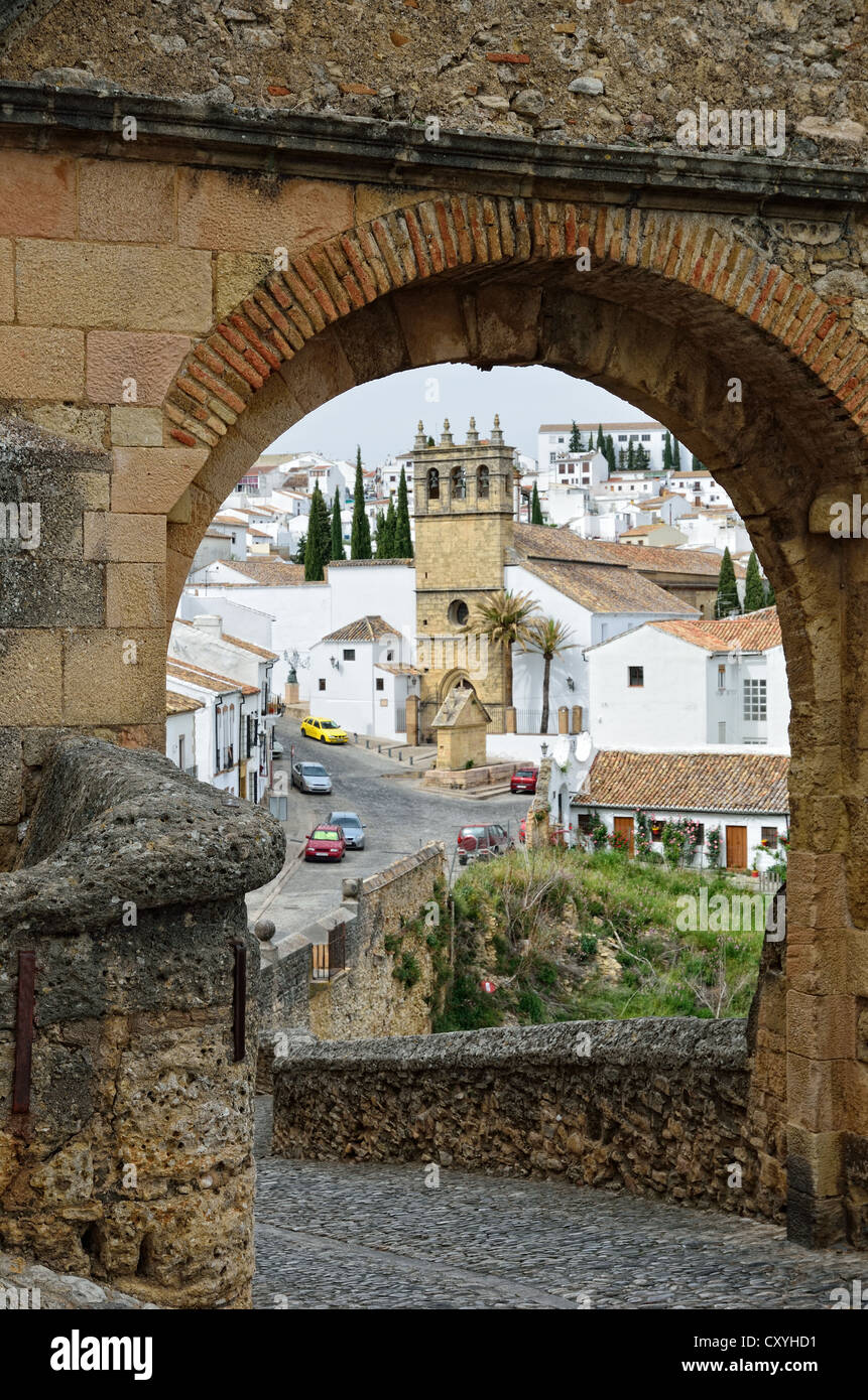 Porte place espagnole Banque de photographies et d’images à haute ...