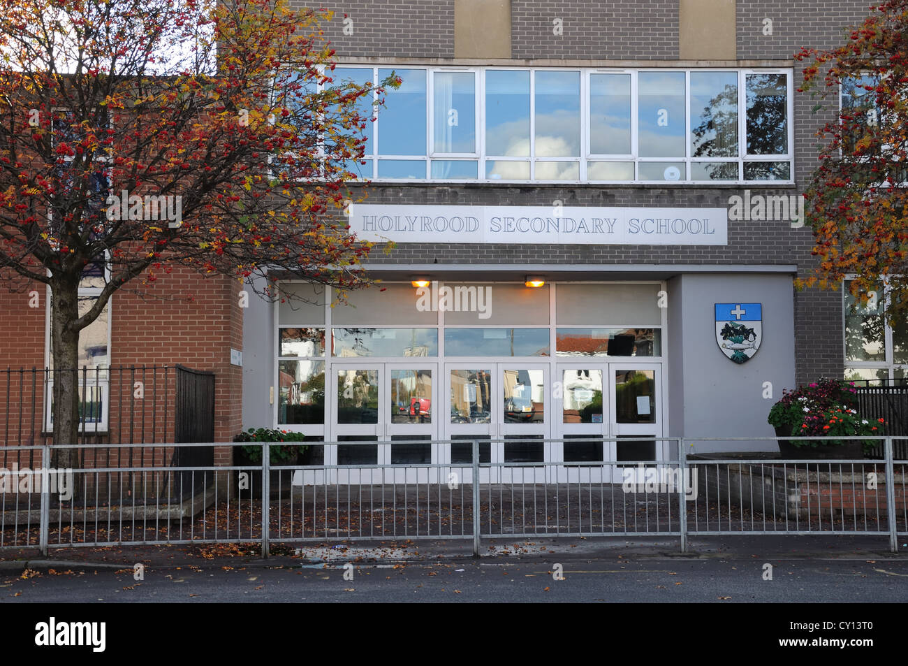 Holyrood secondary school Banque de photographies et d’images à haute ...