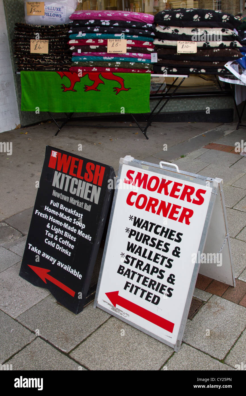 Les fumeuses Banque de photographies et d’images à haute résolution - Alamy