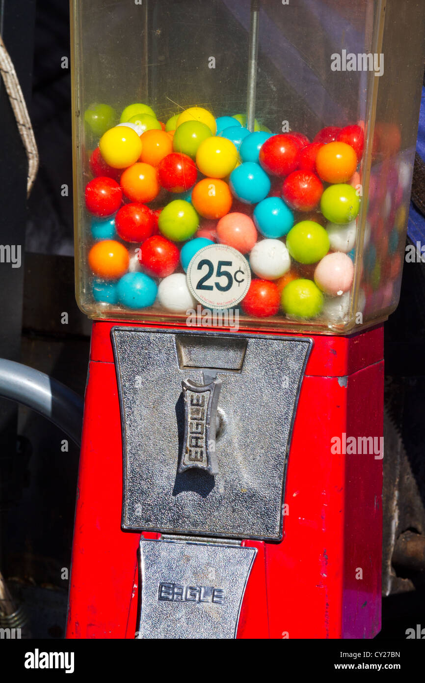 Distributeur de gommes Banque de photographies et d’images à haute ...