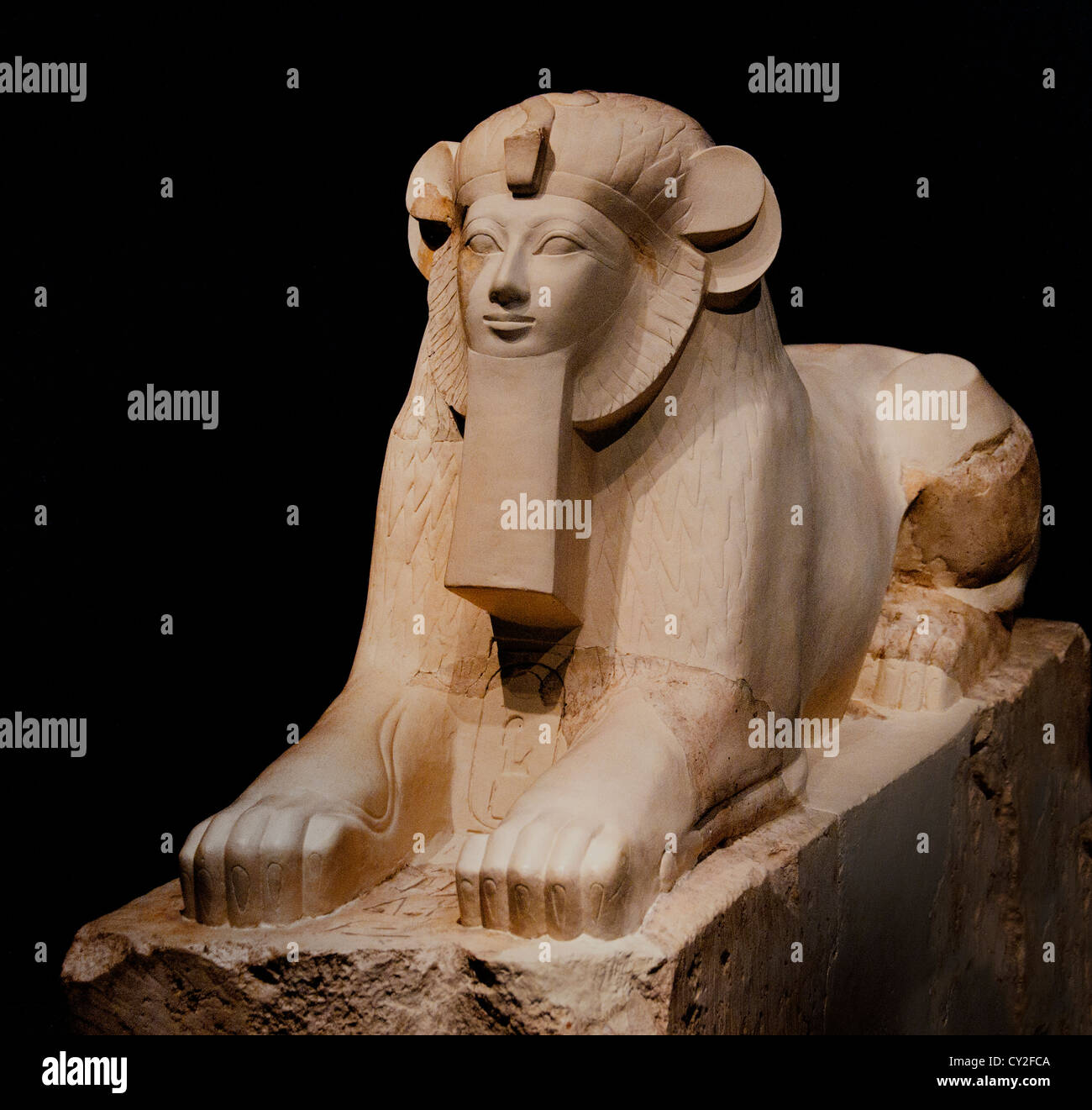 Sphinx hatshepsut Banque de photographies et d’images à haute ...