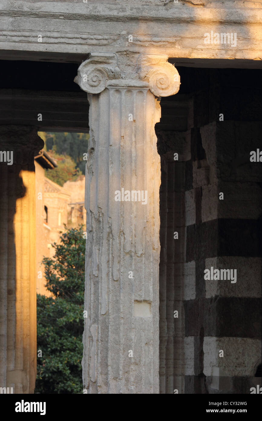 Colonne romane Banque de photographies et d’images à haute résolution ...