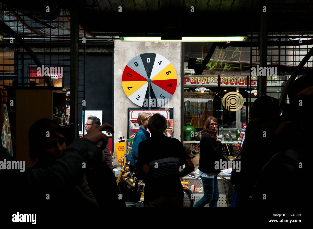 La 'Marche des enfants Rouges' sur le marché parisien, Paris France ...