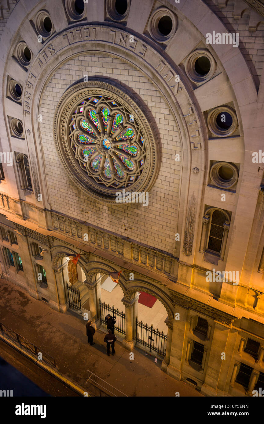 Synagogue paris Banque de photographies et d’images à haute résolution ...