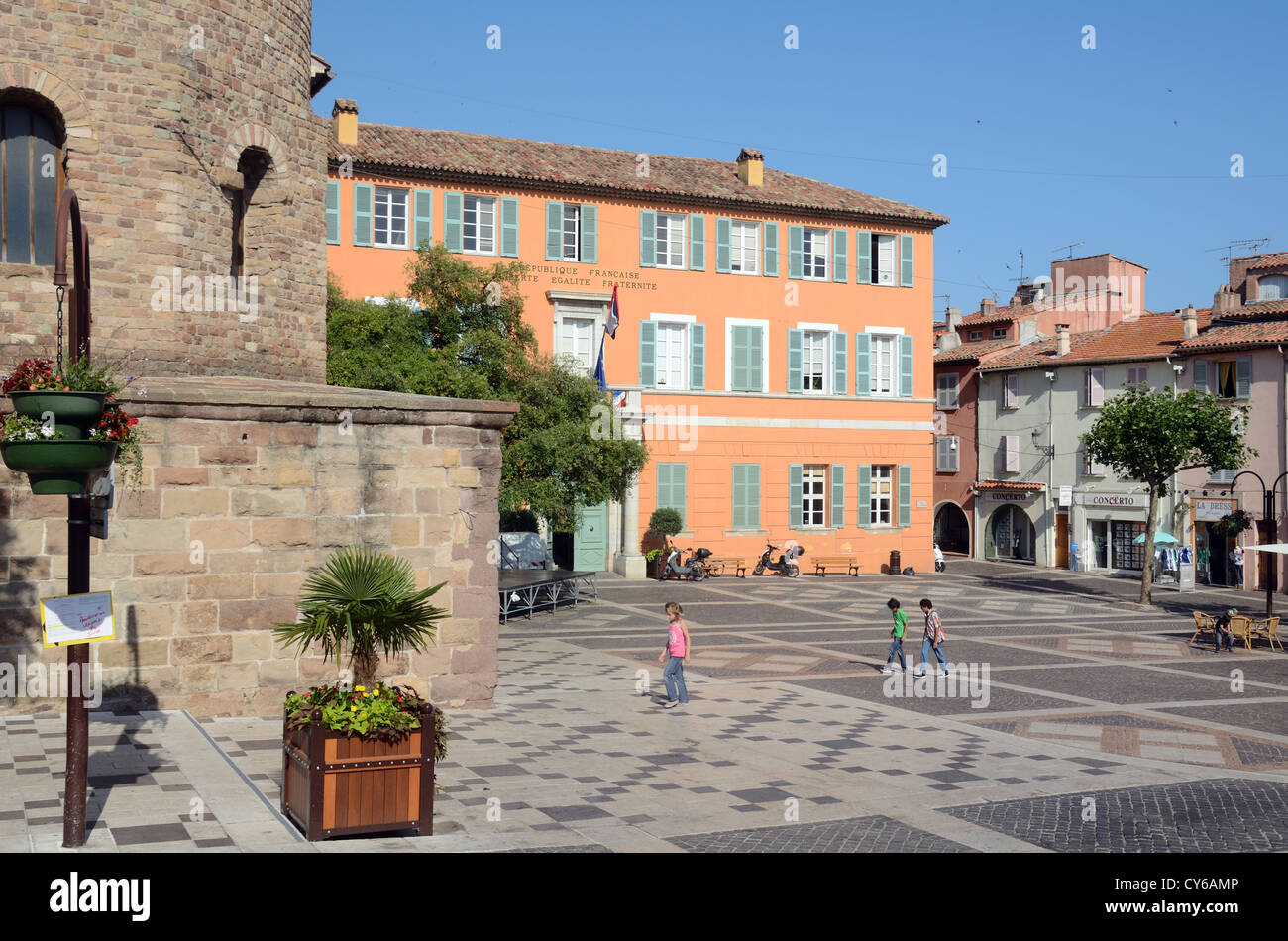 Centre historique de frejus france Banque de photographies et d’images ...