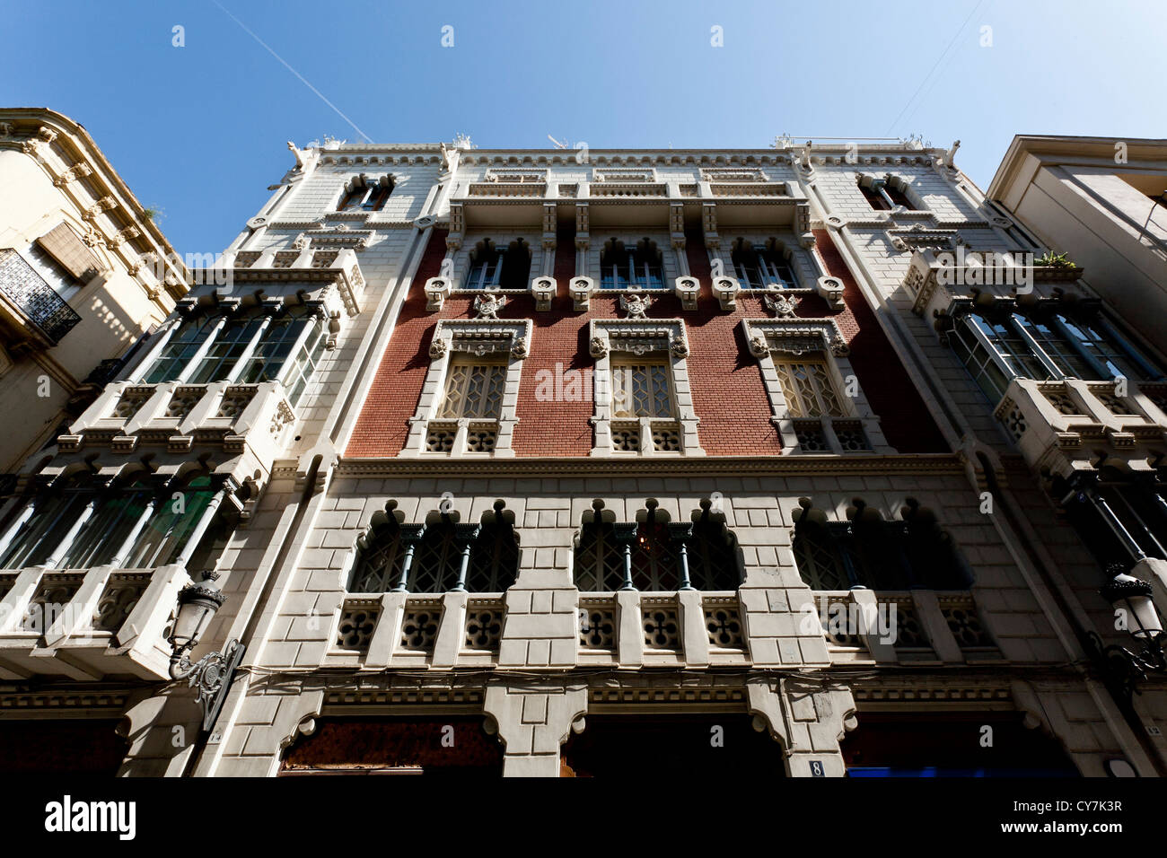 Architecture valence modernisme Banque de photographies et d’images à ...