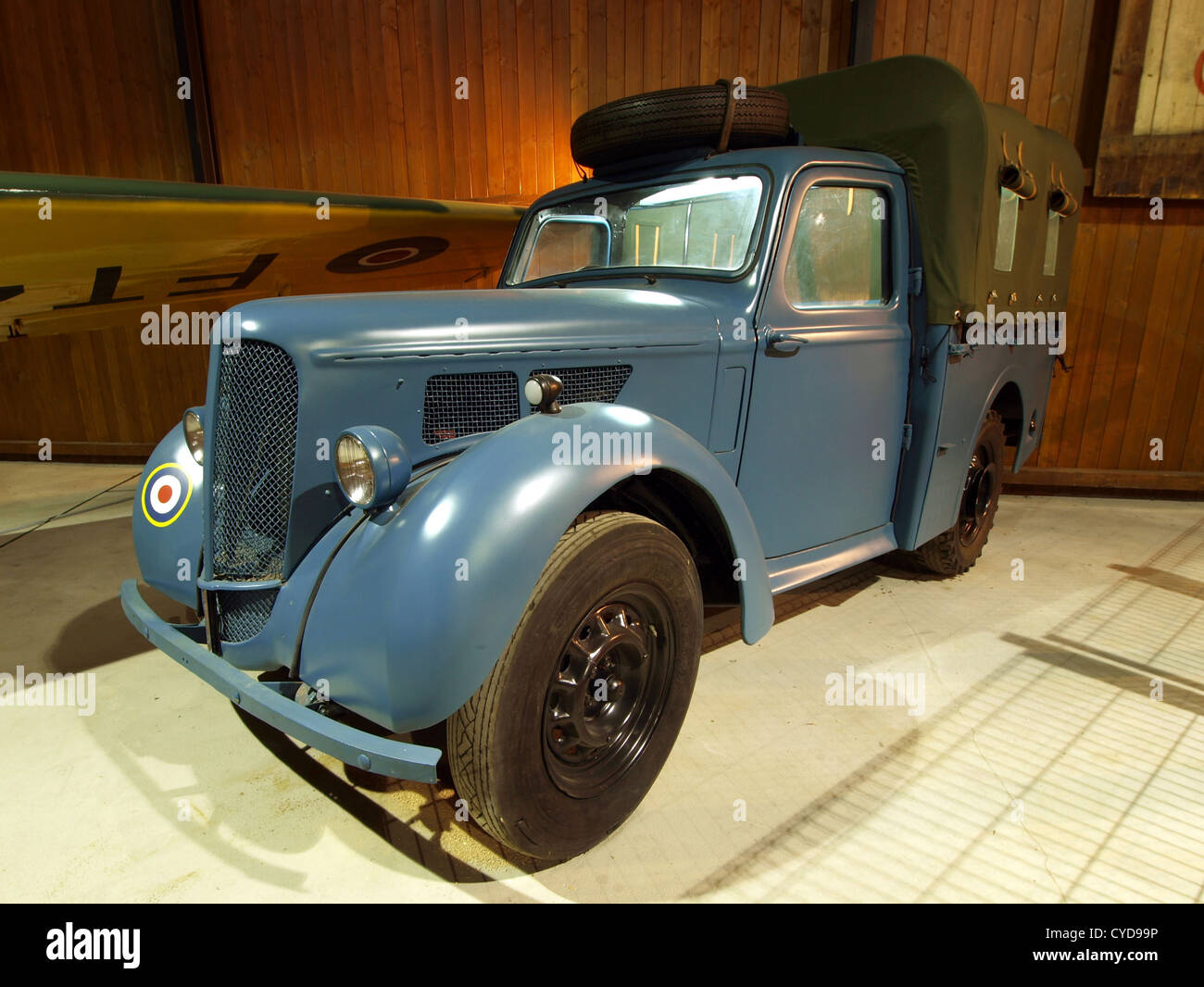 Raf vehicle Banque de photographies et d’images à haute résolution - Alamy
