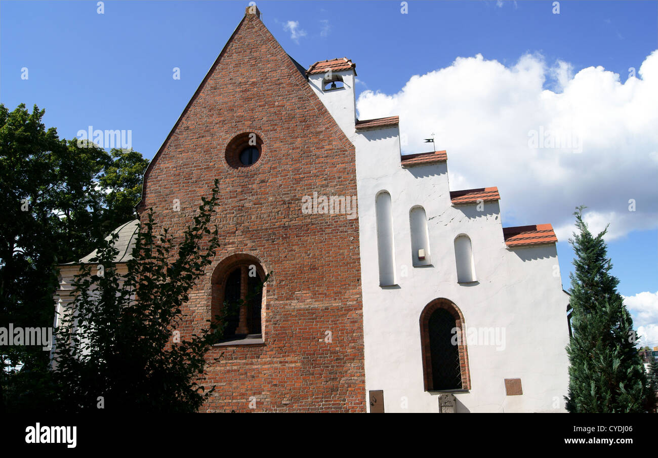Gothic church poznan Banque de photographies et d’images à haute ...