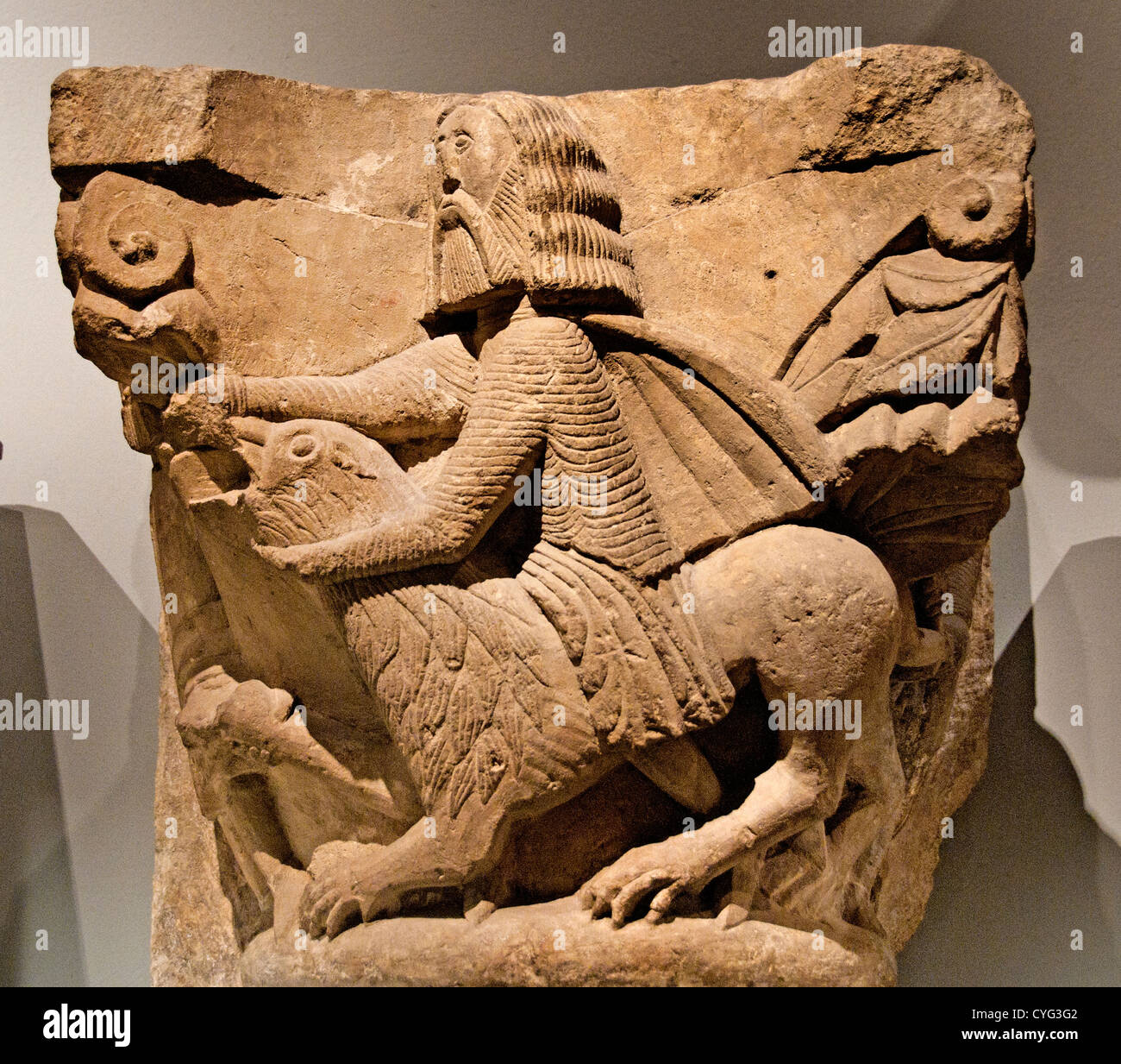 Samson et le lion sculpture Banque de photographies et d’images à haute ...