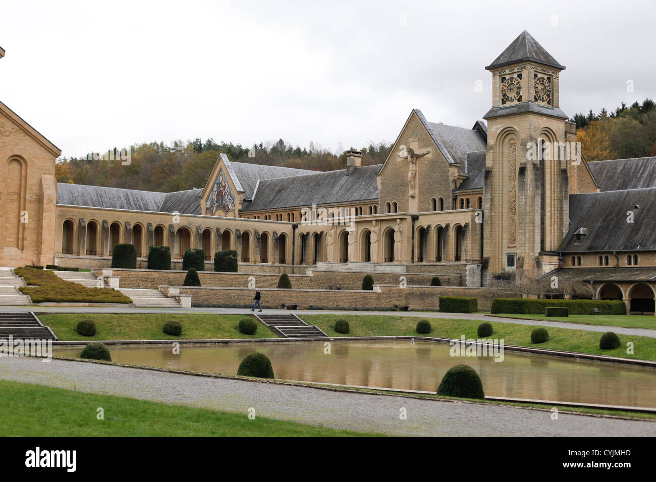 Abbaye d'orval Banque de photographies et d’images à haute résolution ...