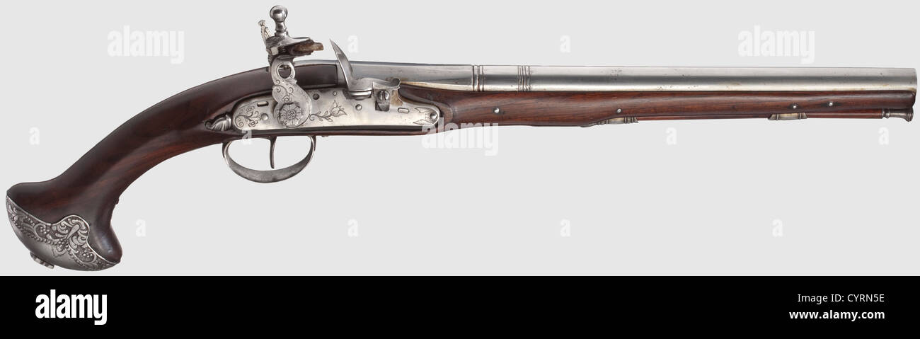 Un pistolet à serrure flamande/néerlandaise, vers 1650. Barillet à deux ...