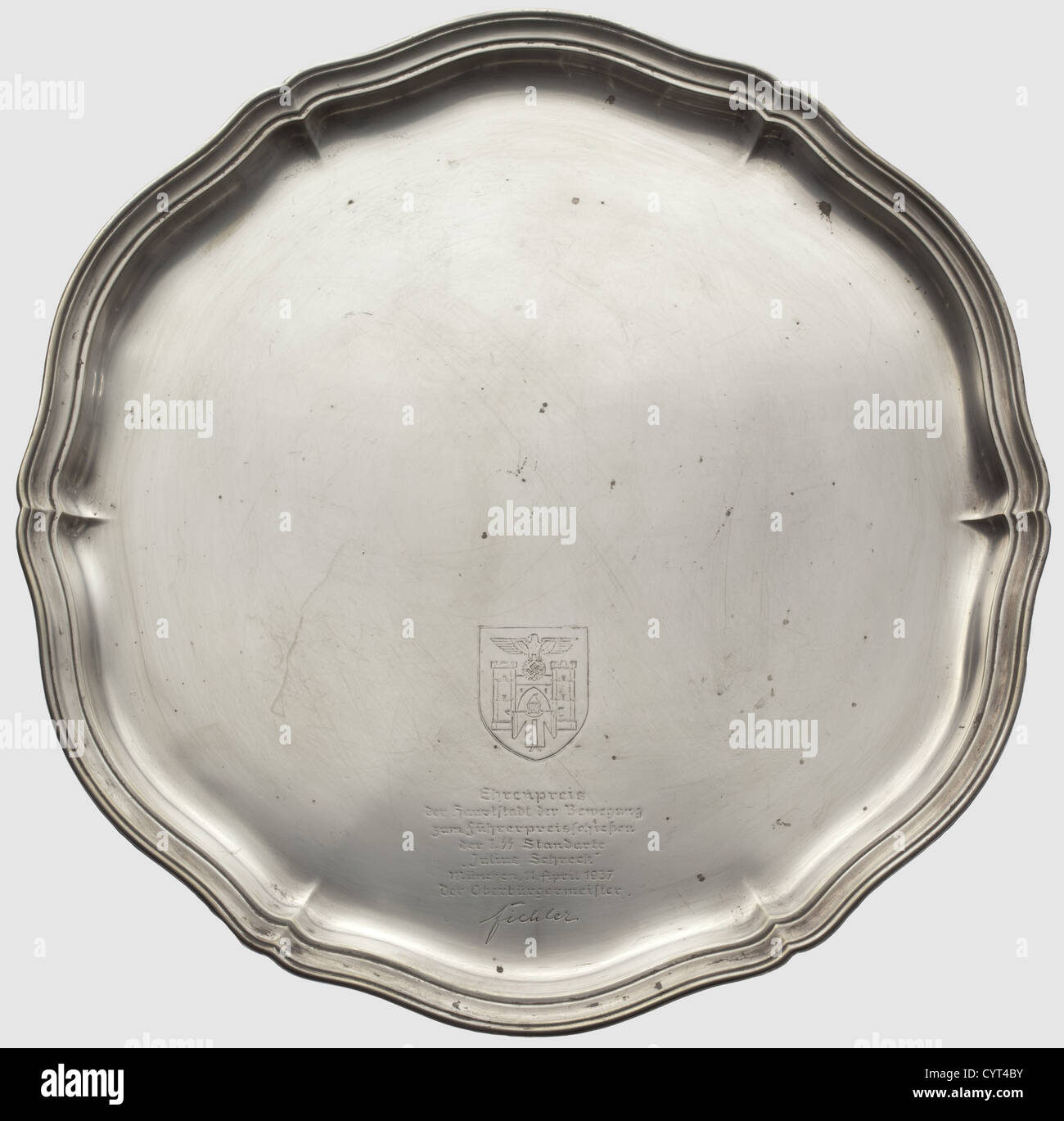 1. SS standard 'Julius Schreck', un prix d'honneur 1937 Alpaka, argenté ...