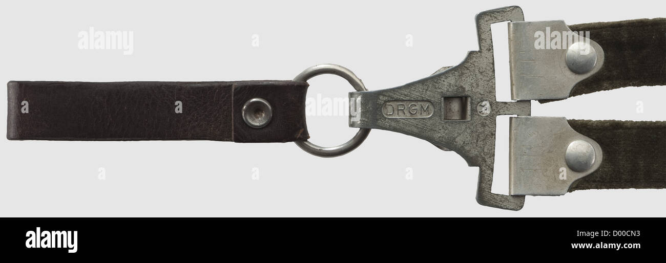 Un modèle 39 poignard pour les fonctionnaires avec cintre et portepee ...