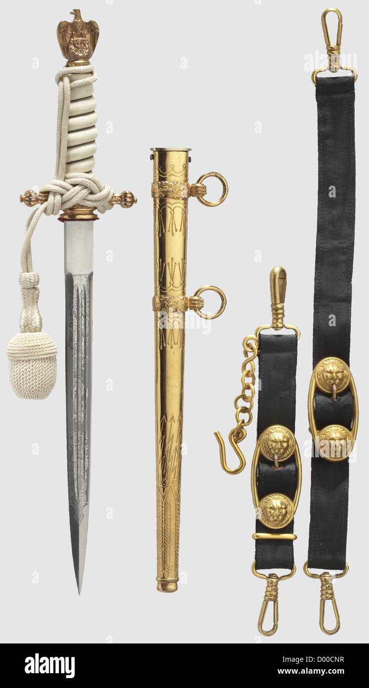 Un modèle 1938 de poignard pour officiers de marine avec portier et ...