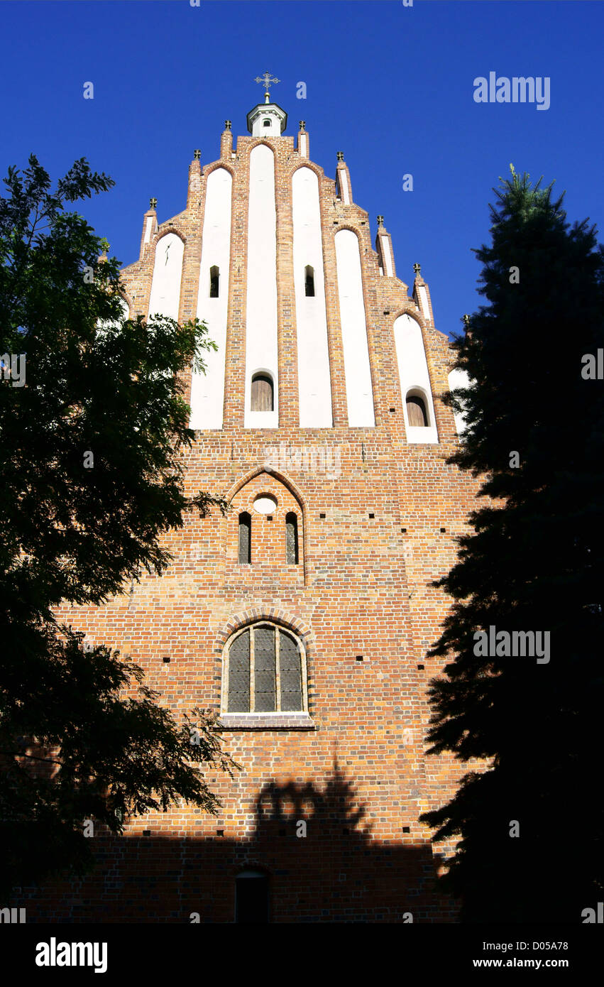 Gothic church poznan Banque de photographies et d’images à haute ...