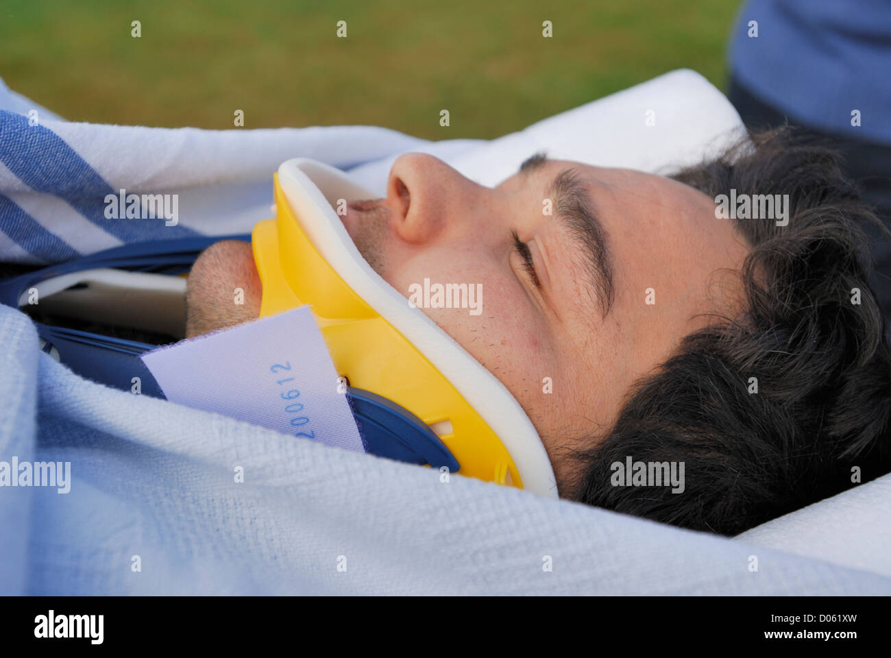 Man head injury after accident Banque de photographies et d’images à ...