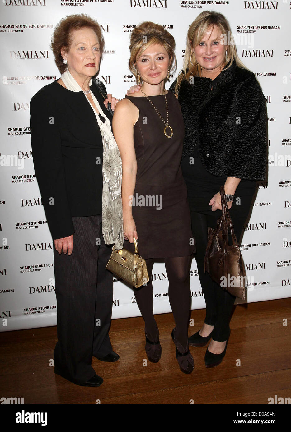 Dorothy Stone Silvia Damian et Kelly Stone Sharon Stone lance sa ...