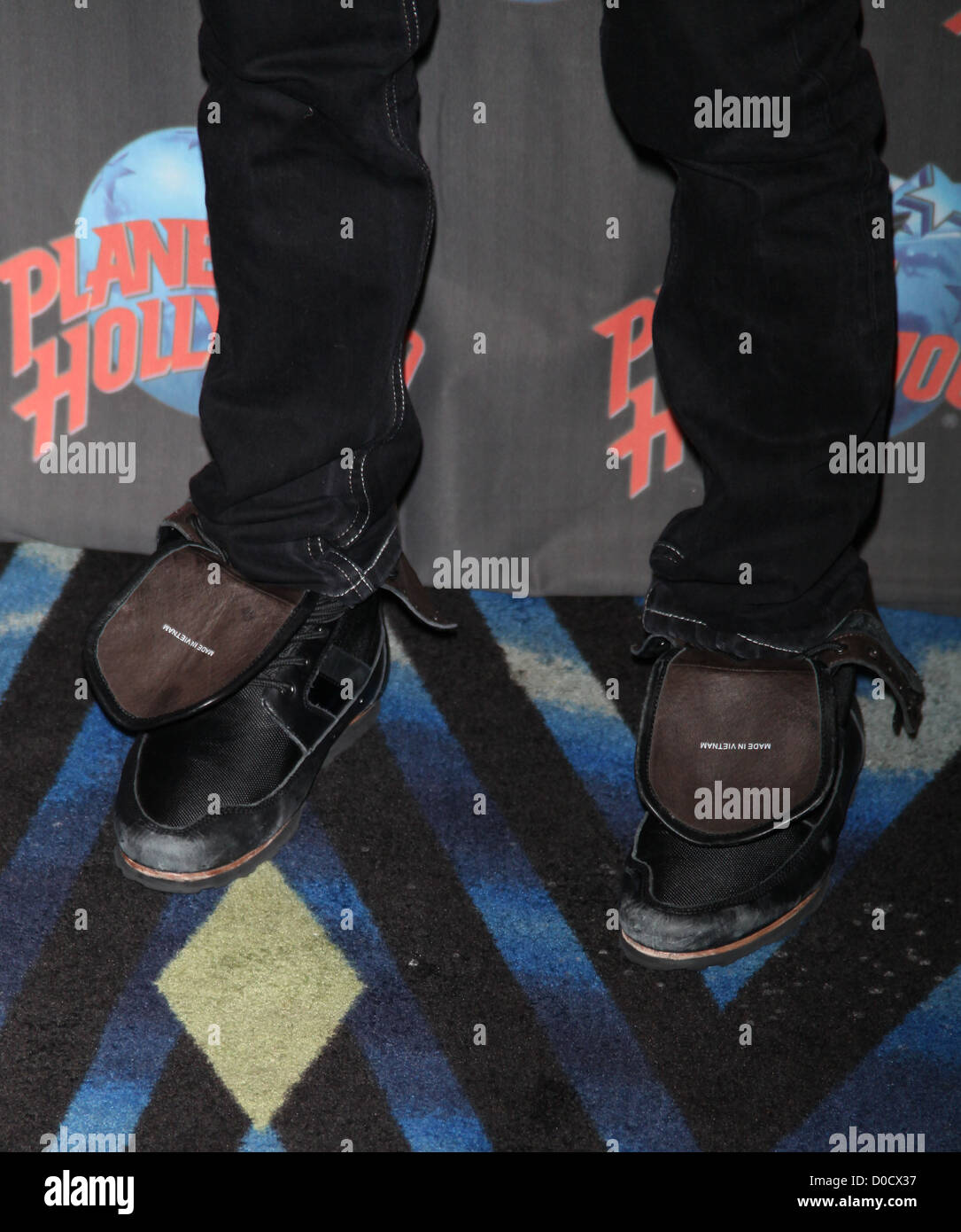 Mitchel Musso fait la promotion de son nouvel album 'brainstorming ...