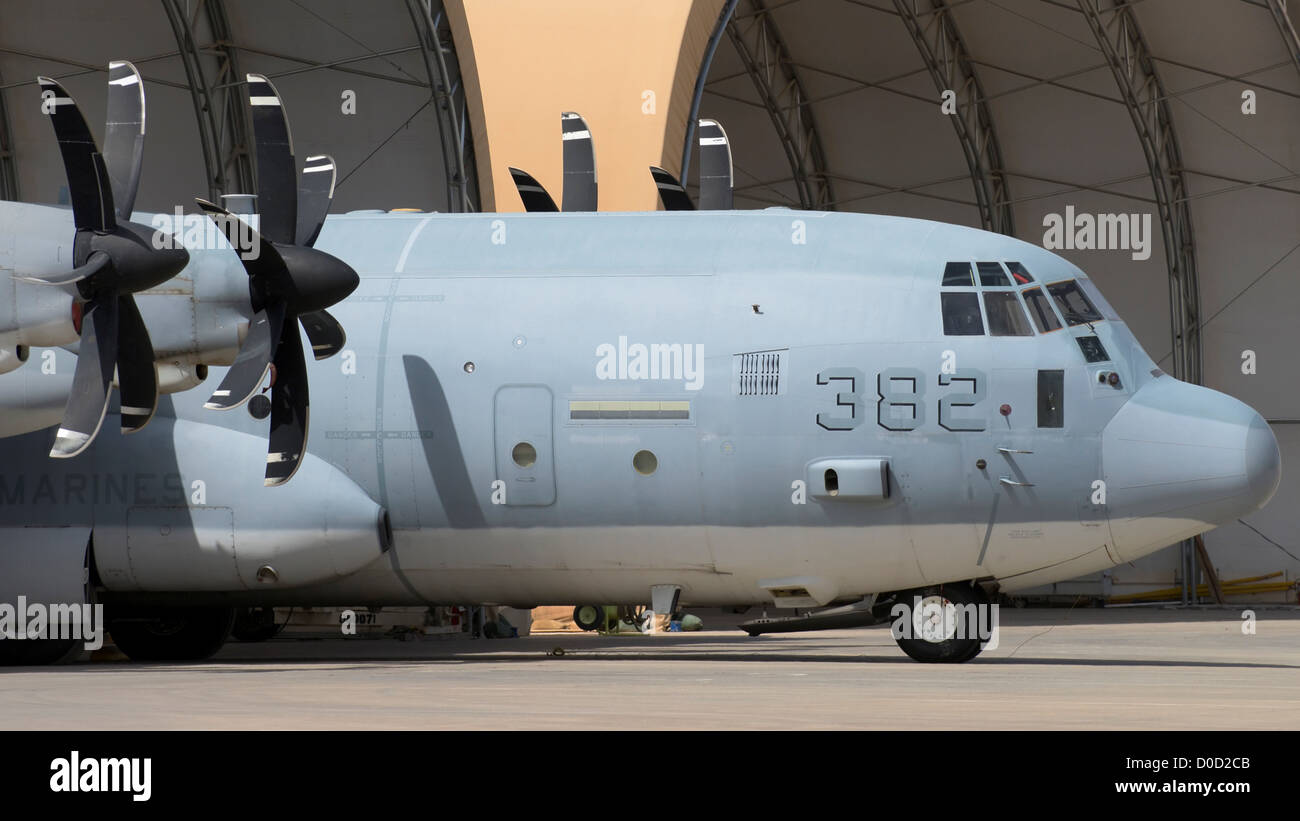 Marine corps c 130 hercules Banque de photographies et d’images à haute ...