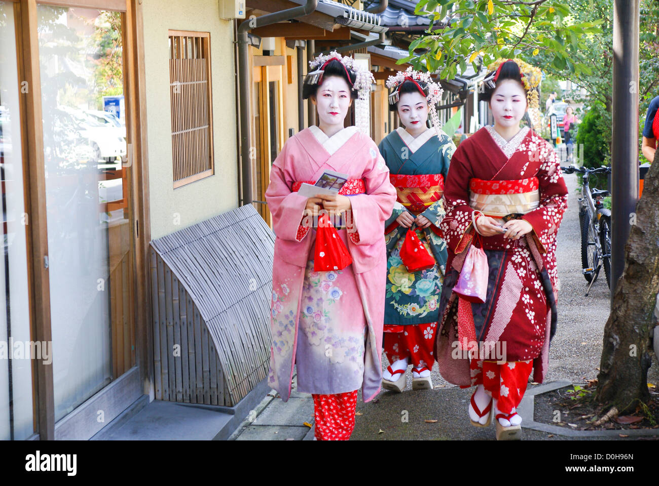 Geisha japan Banque de photographies et d’images à haute résolution - Alamy