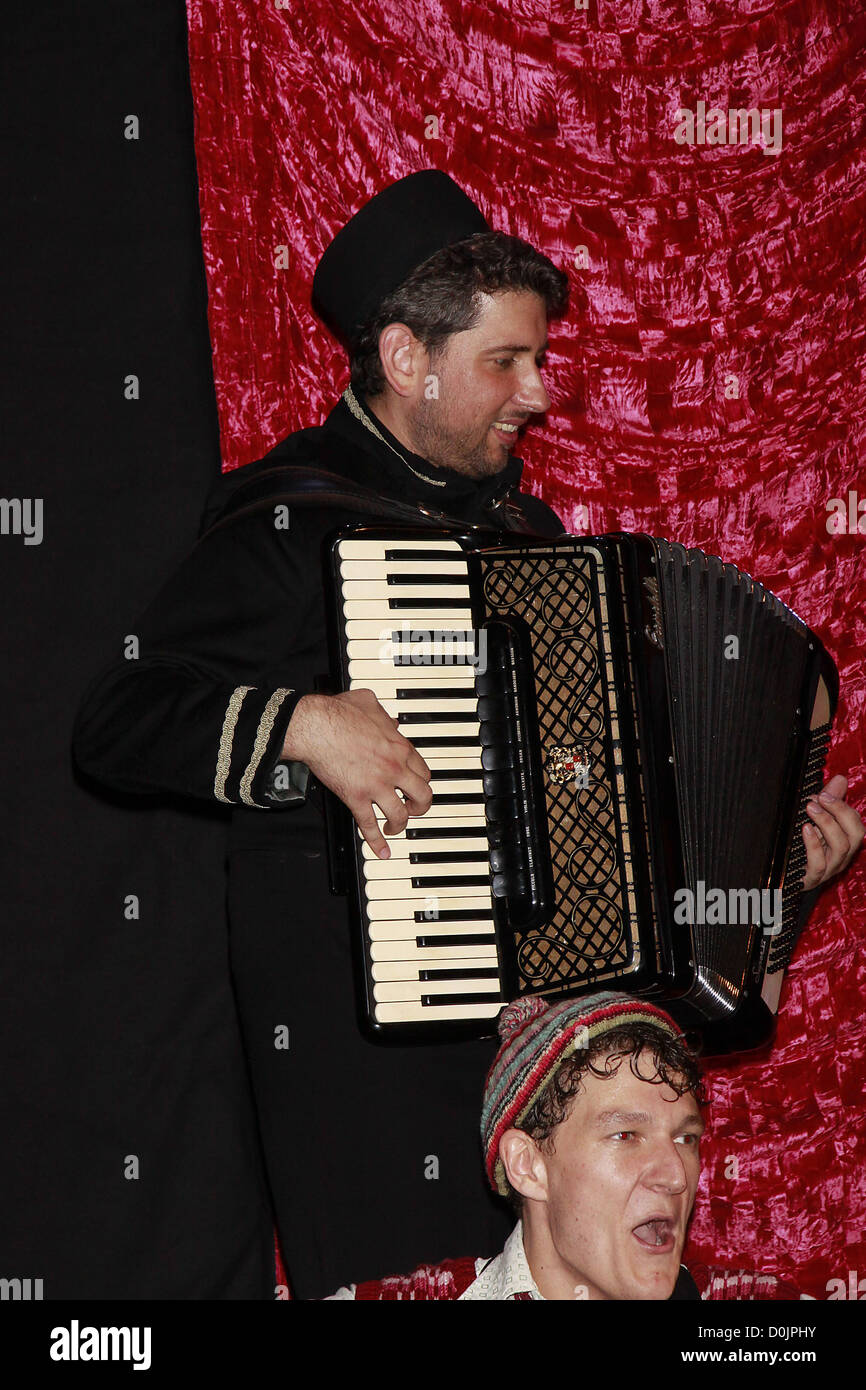 Edward Jay, Gabriel Ebert soirée d'ouverture de la production de ...
