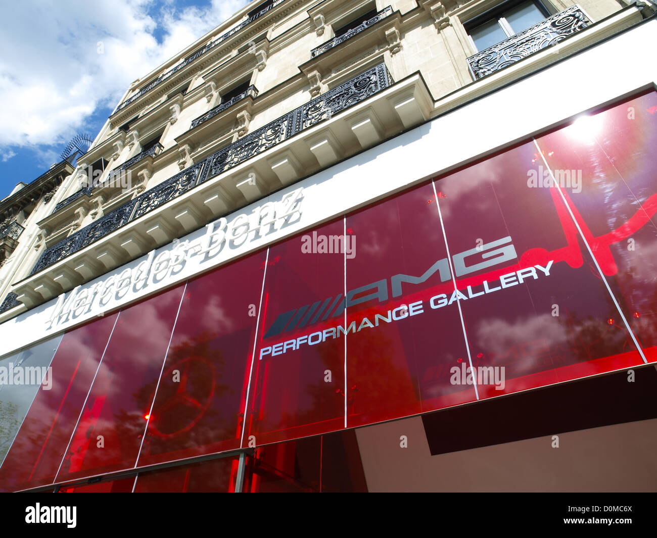 Paris elysees mercedes benz france Banque de photographies et d’images ...