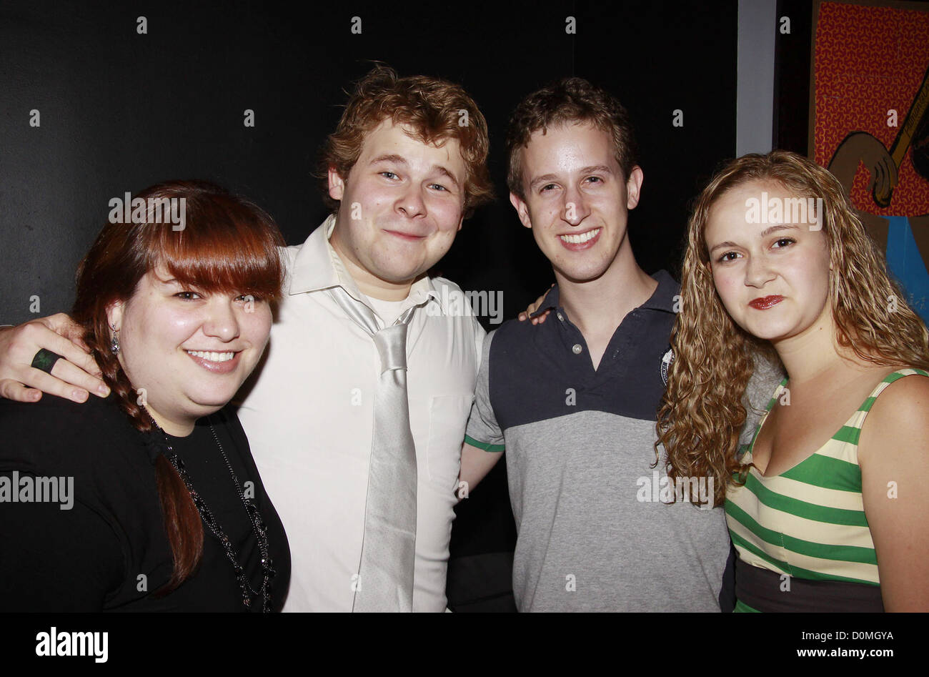 Shoshana Feinstein, F. Michael Haynie, Alex Wyse et Jacey 'pouvoirs si ...