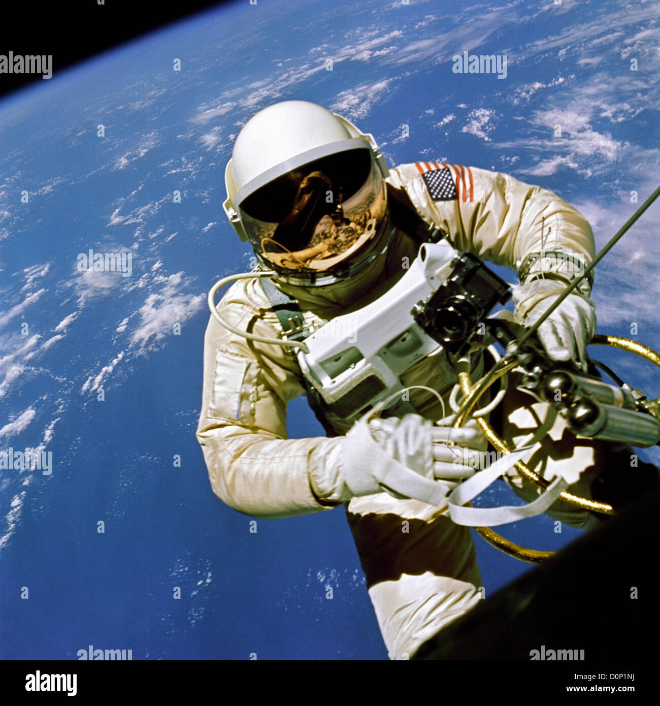 First american spacewalk Banque de photographies et d’images à haute ...