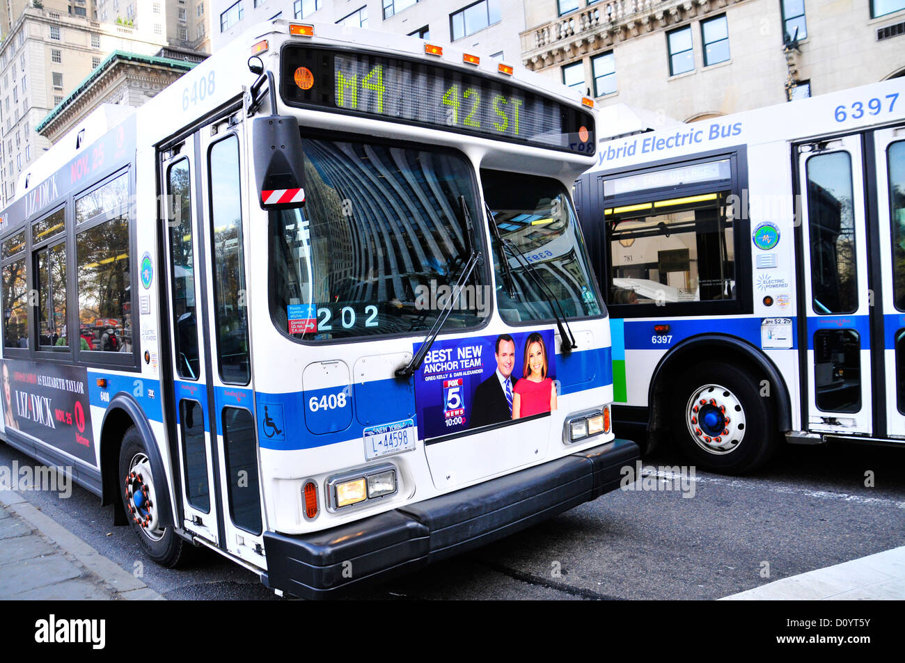 Transport public new york city m4 mta bus Banque de photographies et d ...